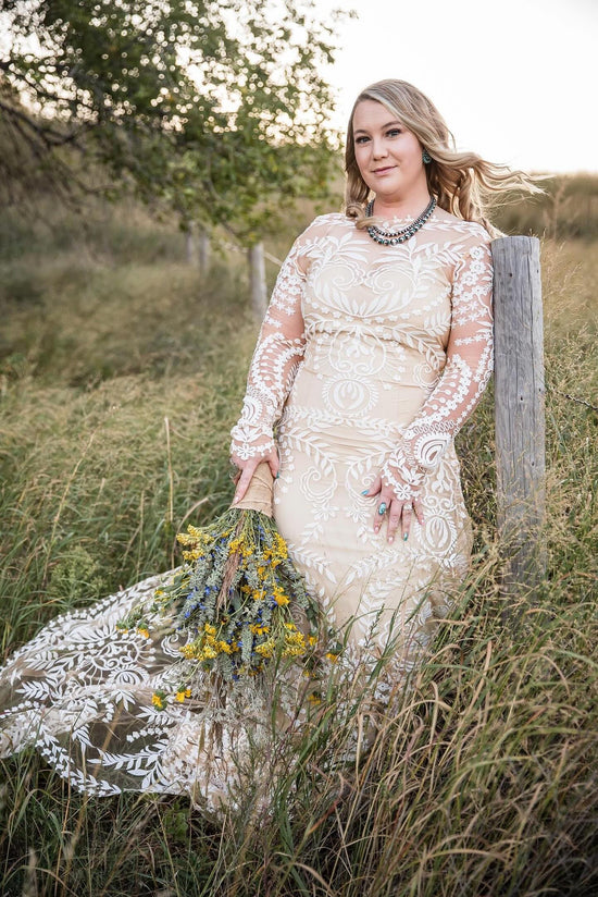 The Gentry Gown-Custom Western Wedding Dress with Lace – A Western ...