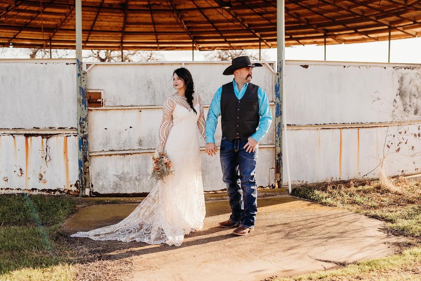The Gentry Gown – A Western Wedding Co