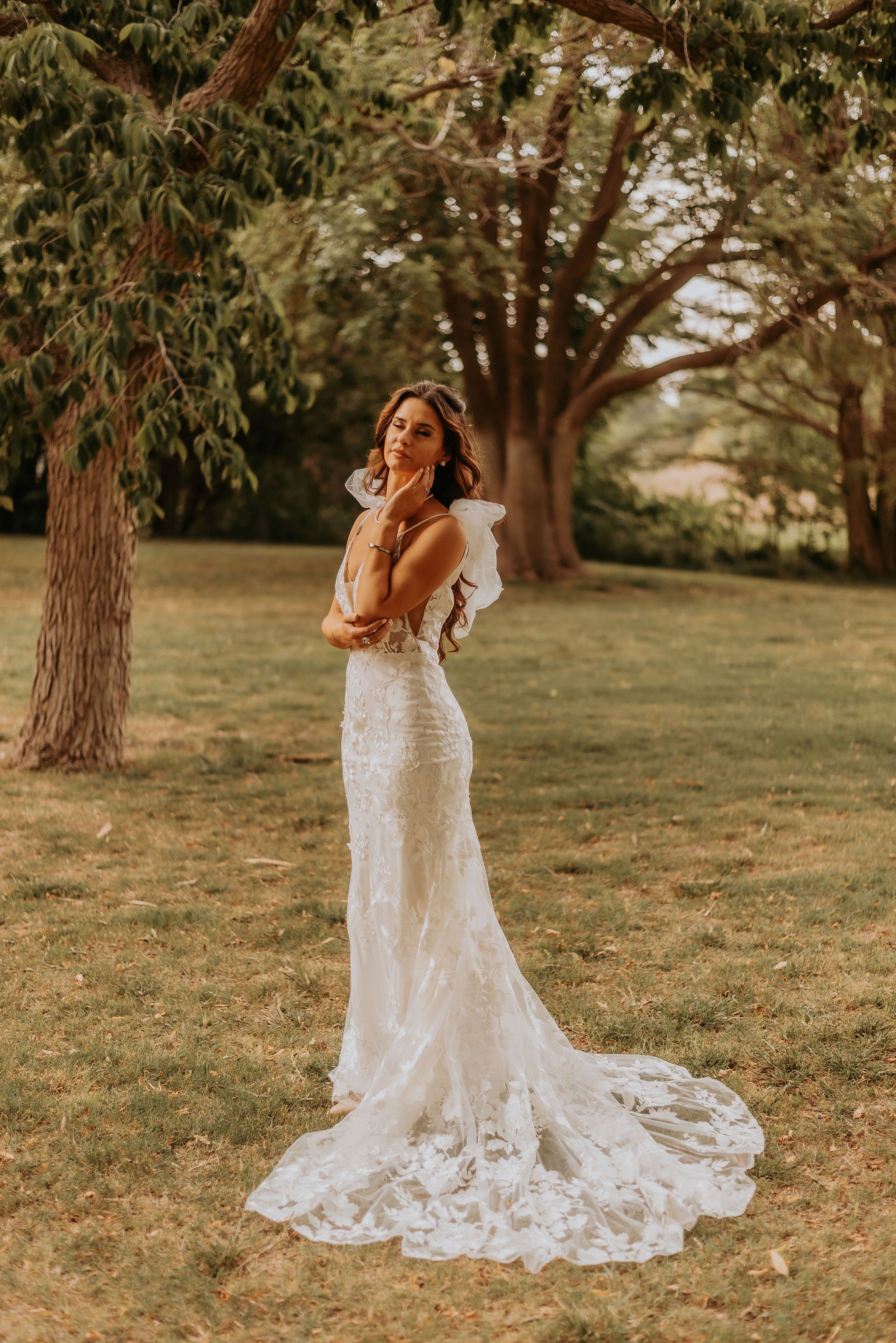 The Lydia Gown – A Western Wedding Co
