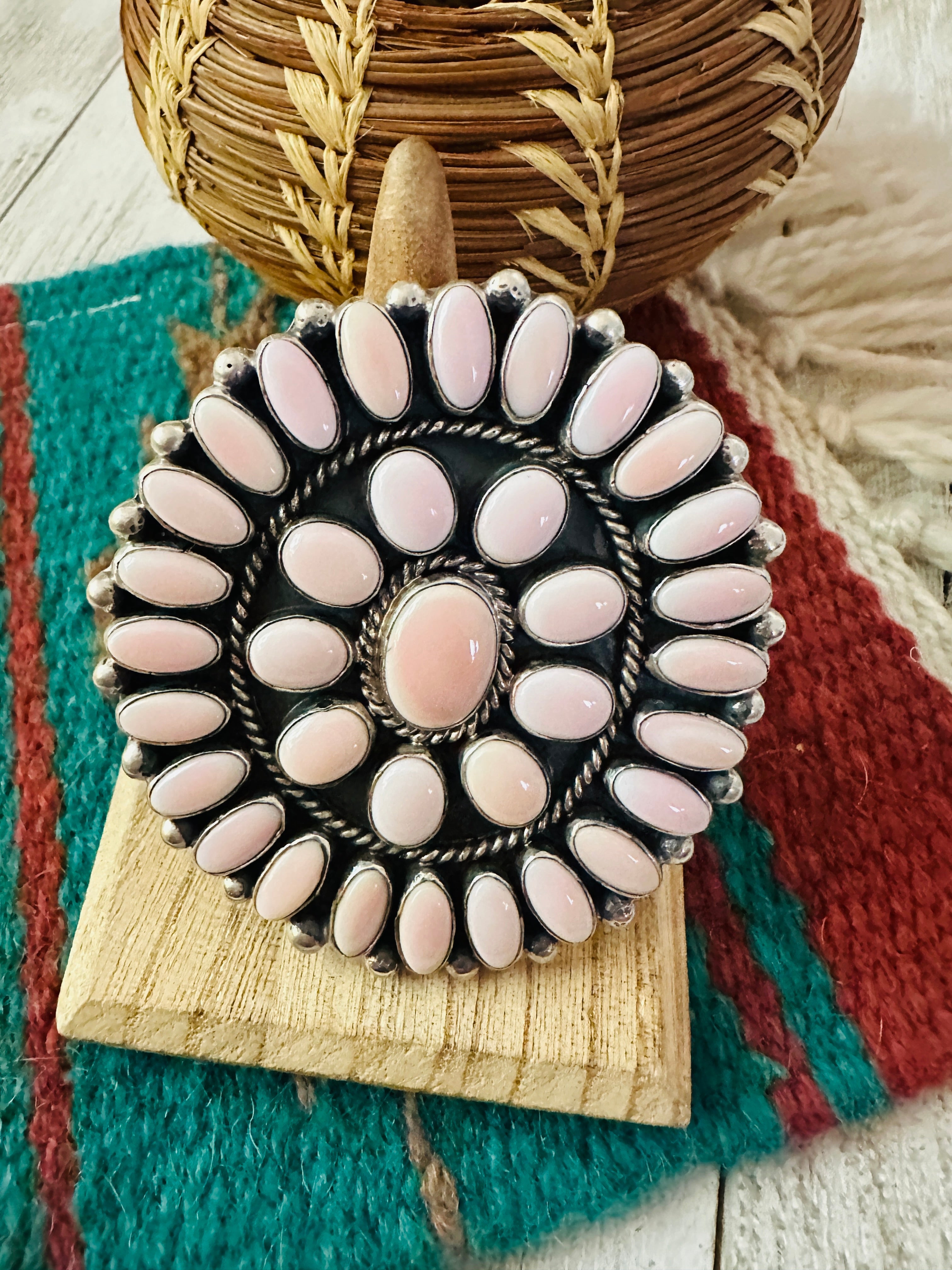 Navajo Sterling Silver & Queen Pink Conch Cluster Adjustable Ring – A ...