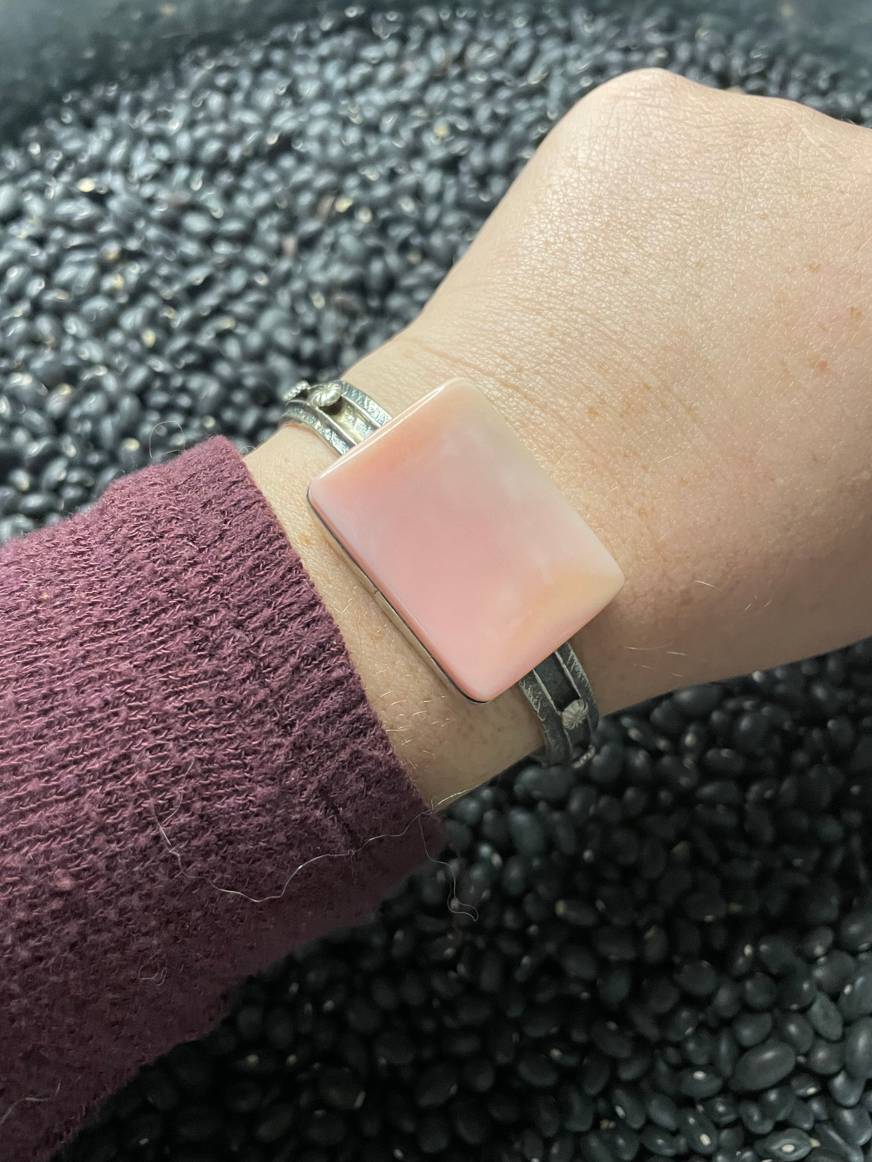 Navajo Pink Conch & Tufa Cast Cuff Bracelet Signed – A Western Wedding Co