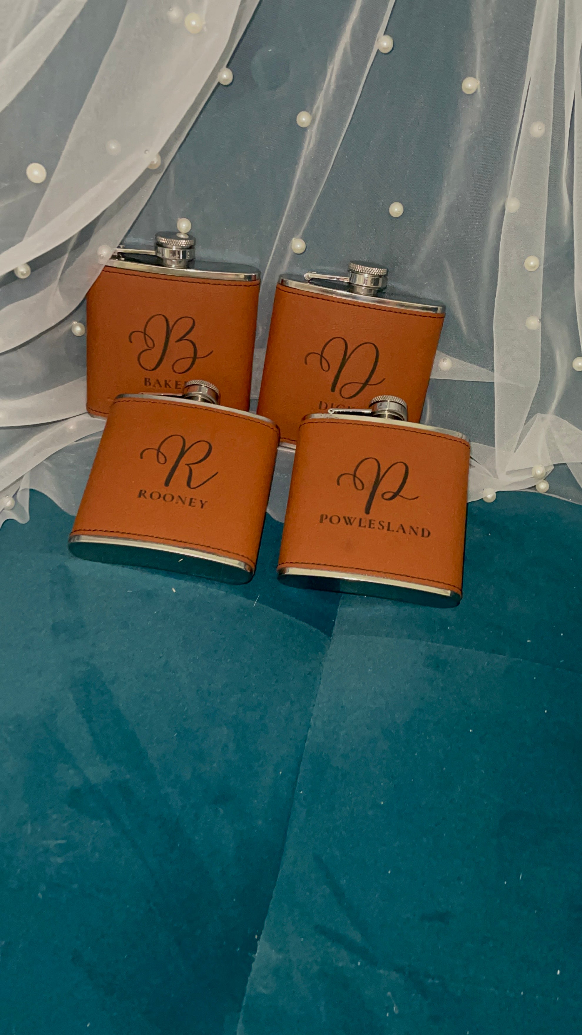 Customized Flasks – A Western Wedding Co